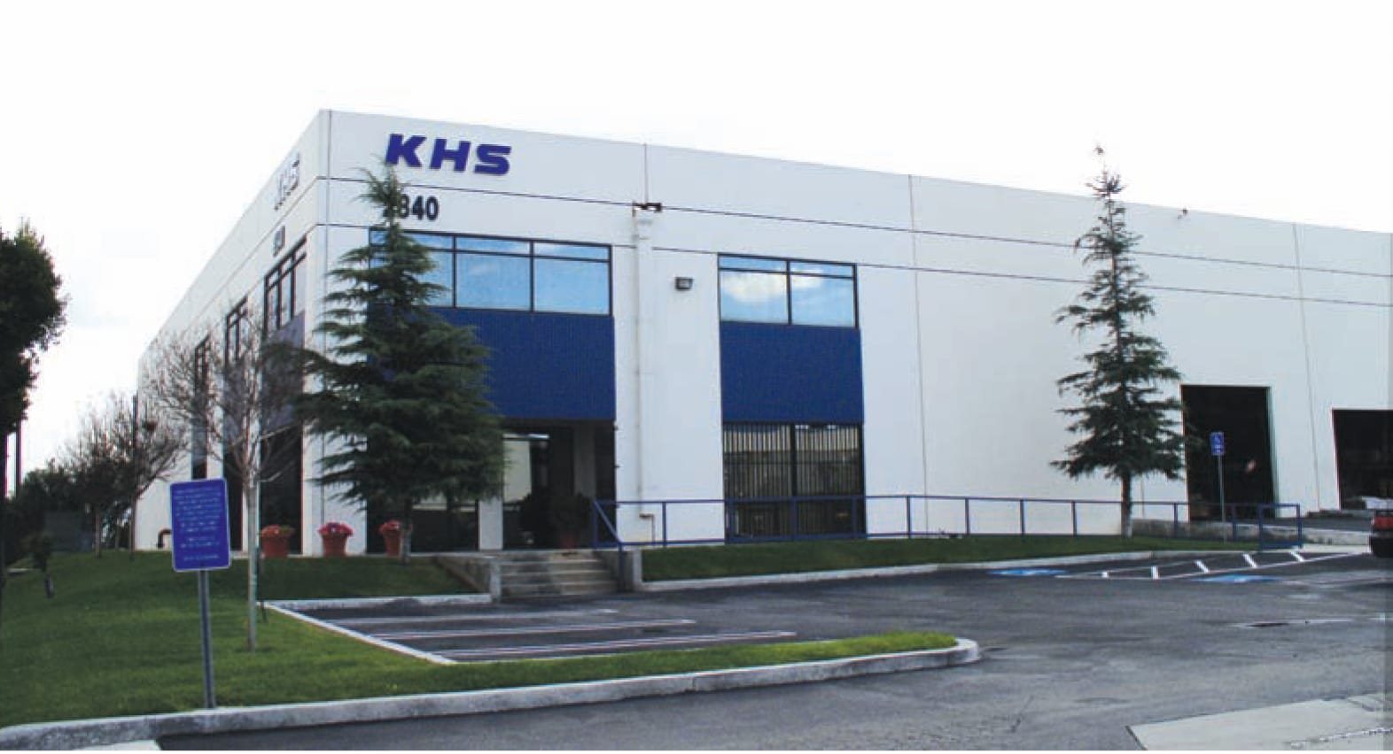 KHS Group - Packaging International